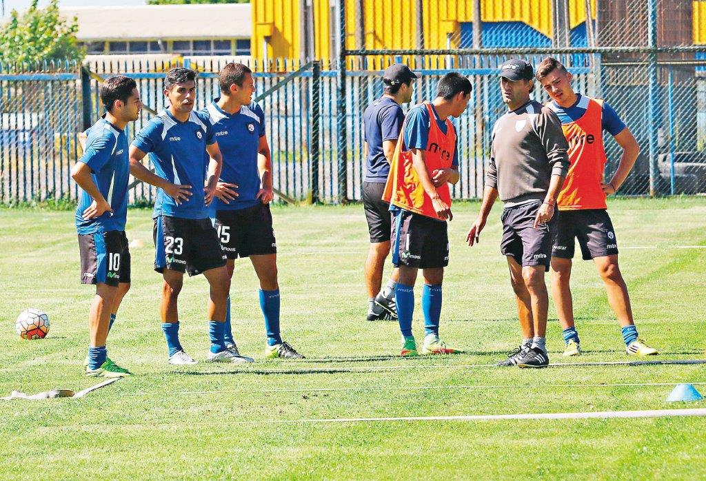 Rearma el mediocampo para enfrentar al puntero Rearma el mediocampo para enfrentar al puntero