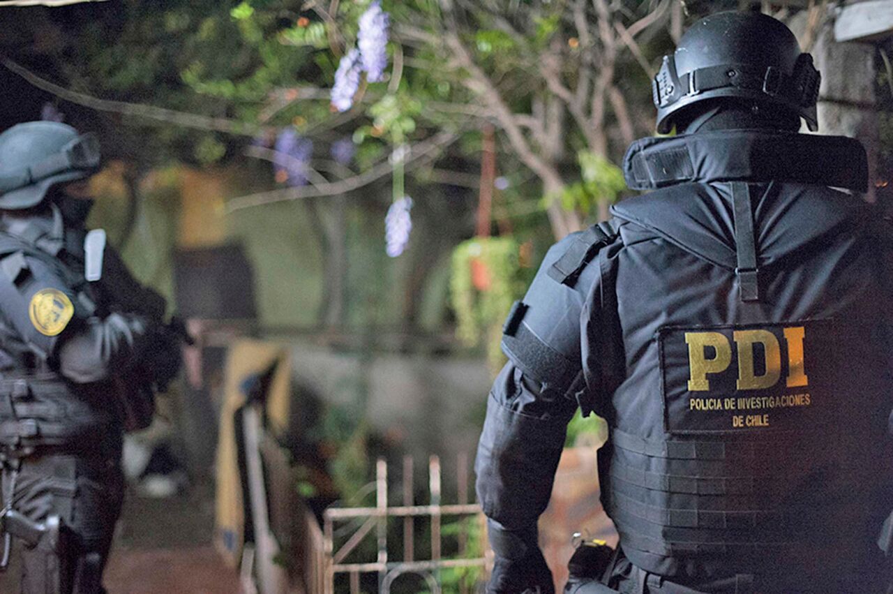 PDI detuvo a tres hombres por homicidio frustrado e incendio