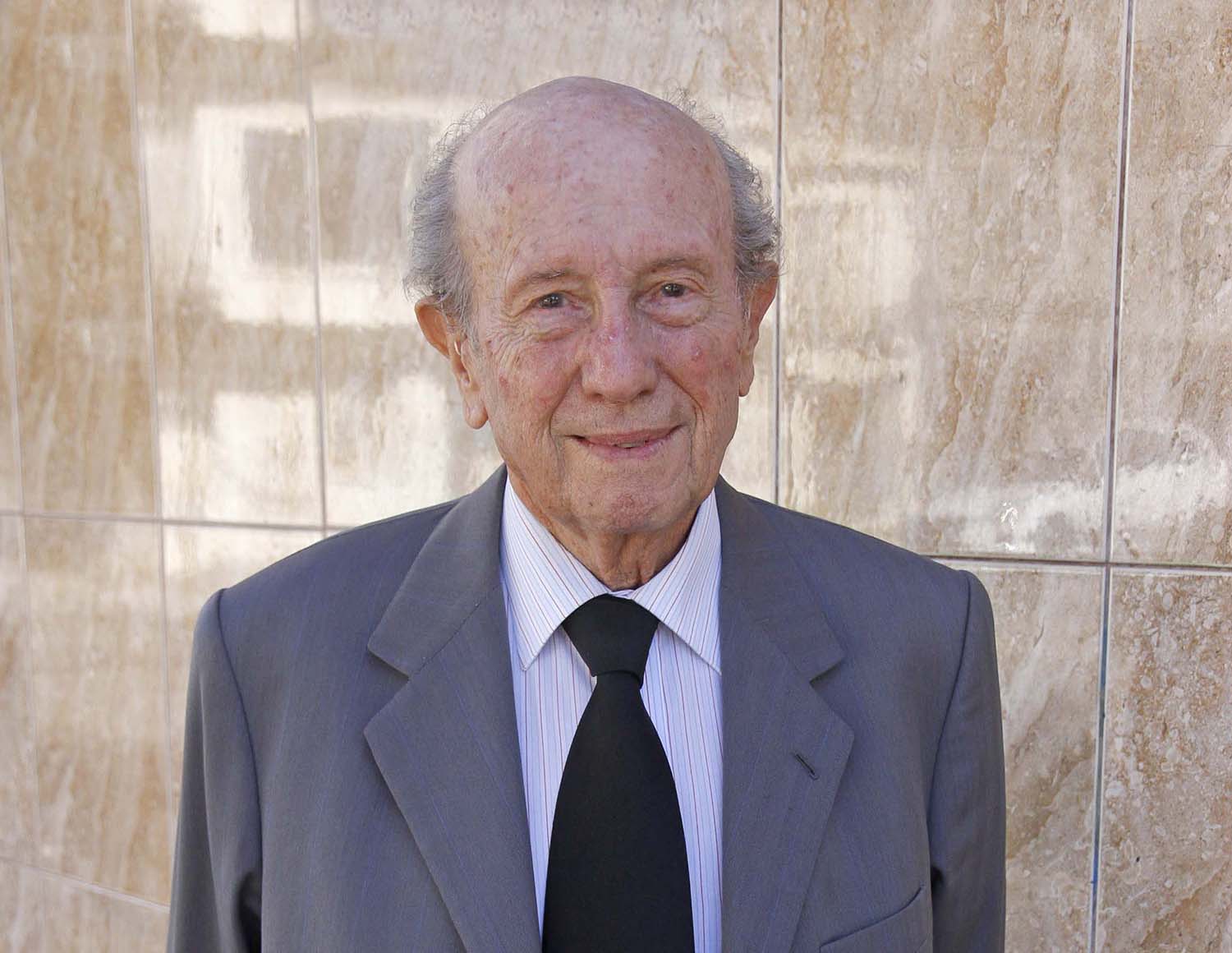 Opinión: "Hechos, no más palabras", por Claudio Lapostól