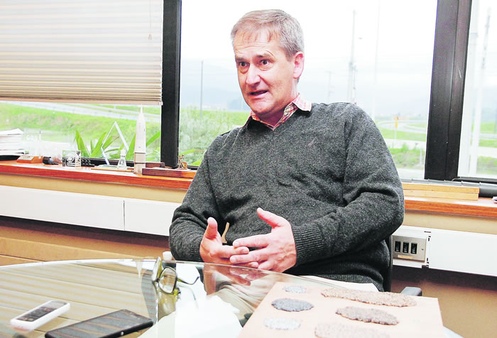 Alex Berg "Ningún Gobierno ha cumplido con aumentar la inversión en I+D"