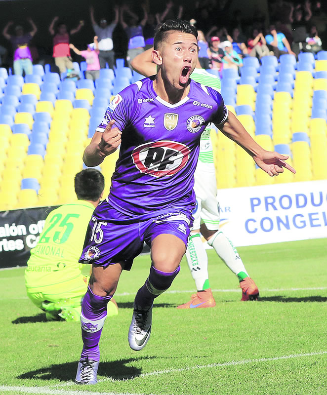 Un cabrito llamado Kevin viviendo allá en las nubes
