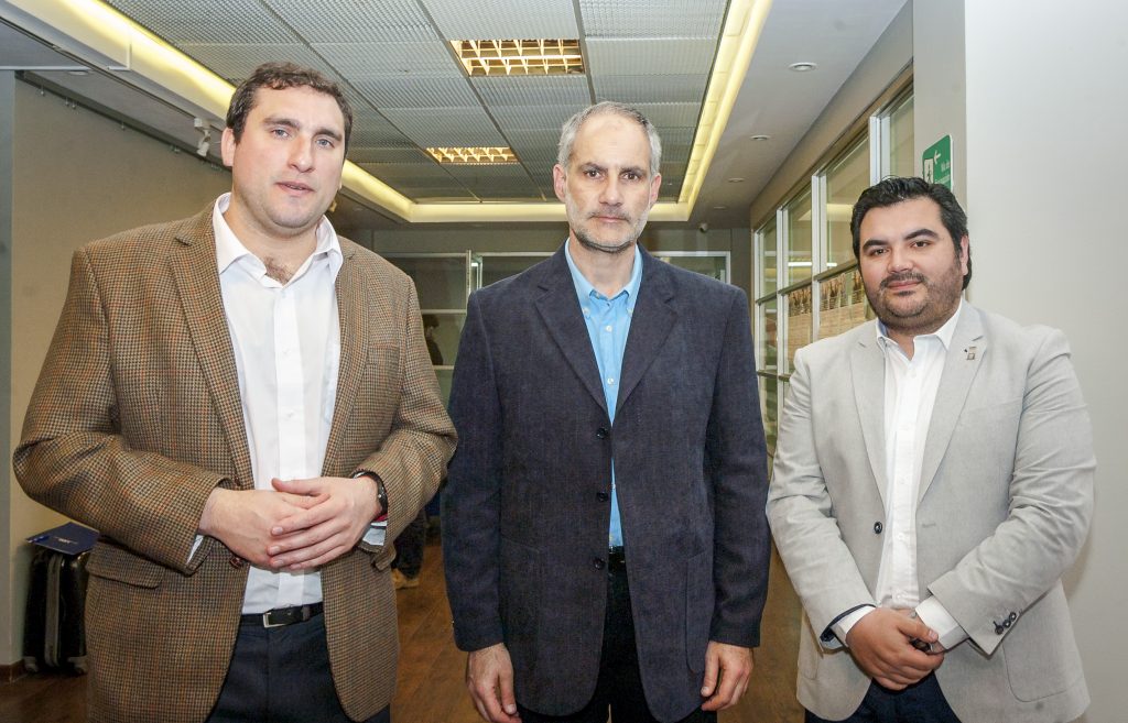 Primer Congreso de emprendimiento y desarrollo local en UDD