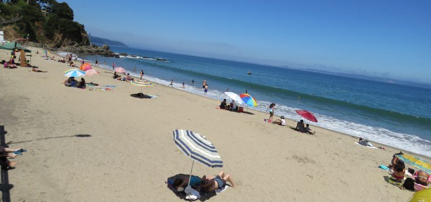 Sol y entretención en Playa el Morro