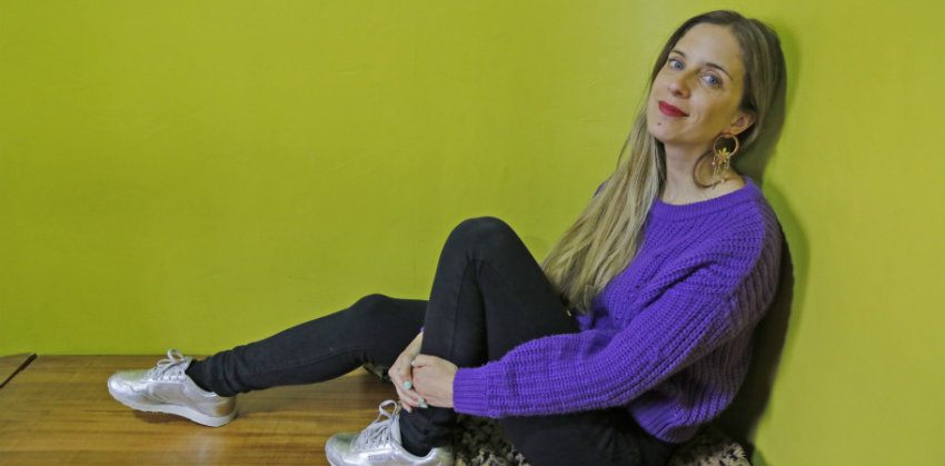 Alison Mandel trae su nuevo stand up comedy “De Fiesta” al Teatro UdeC