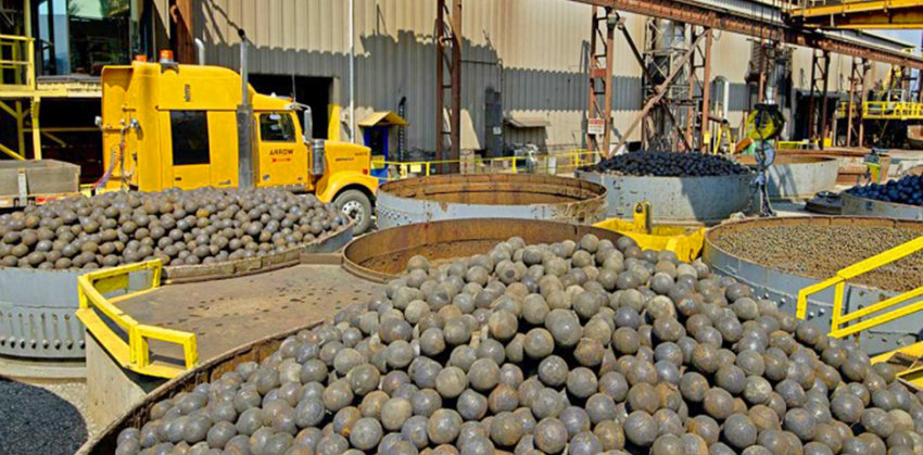 Moly-Cop paraliza dos líneas de producción y piden antidumping a China