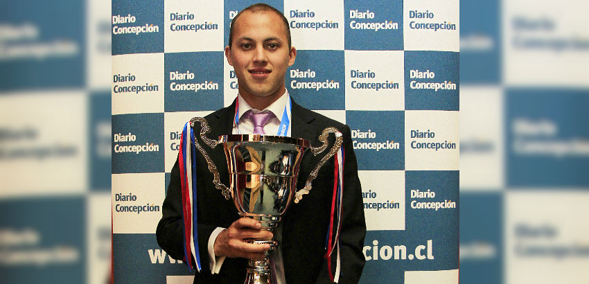 Felipe Jara, figura en natación de Adesup