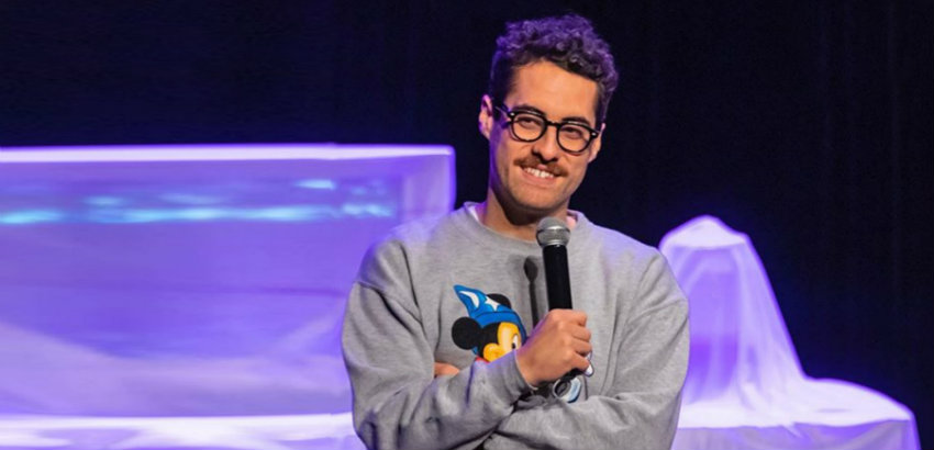 Ignacio Socías ahonda en la familia en su nuevo show de stand up