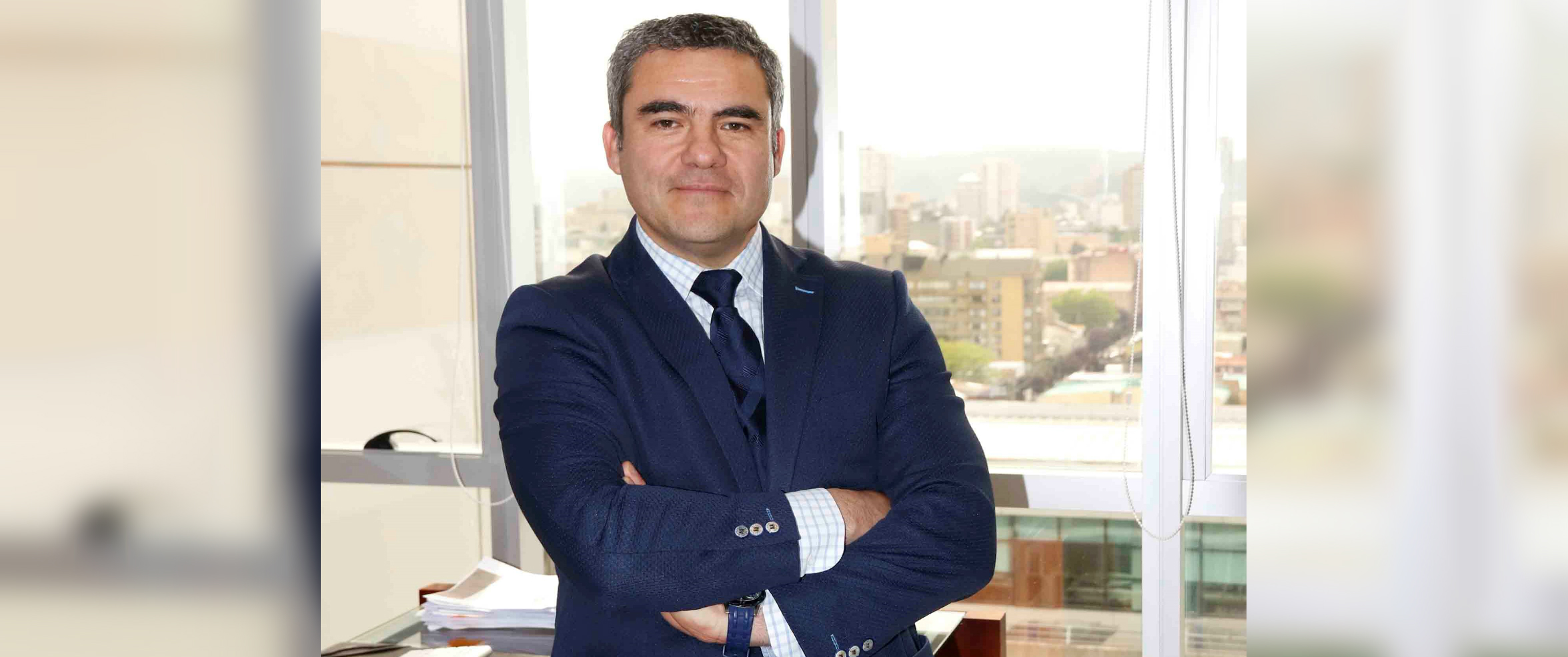 Experto explica propuestas de cambios tributarios con “peras y manzanas”
