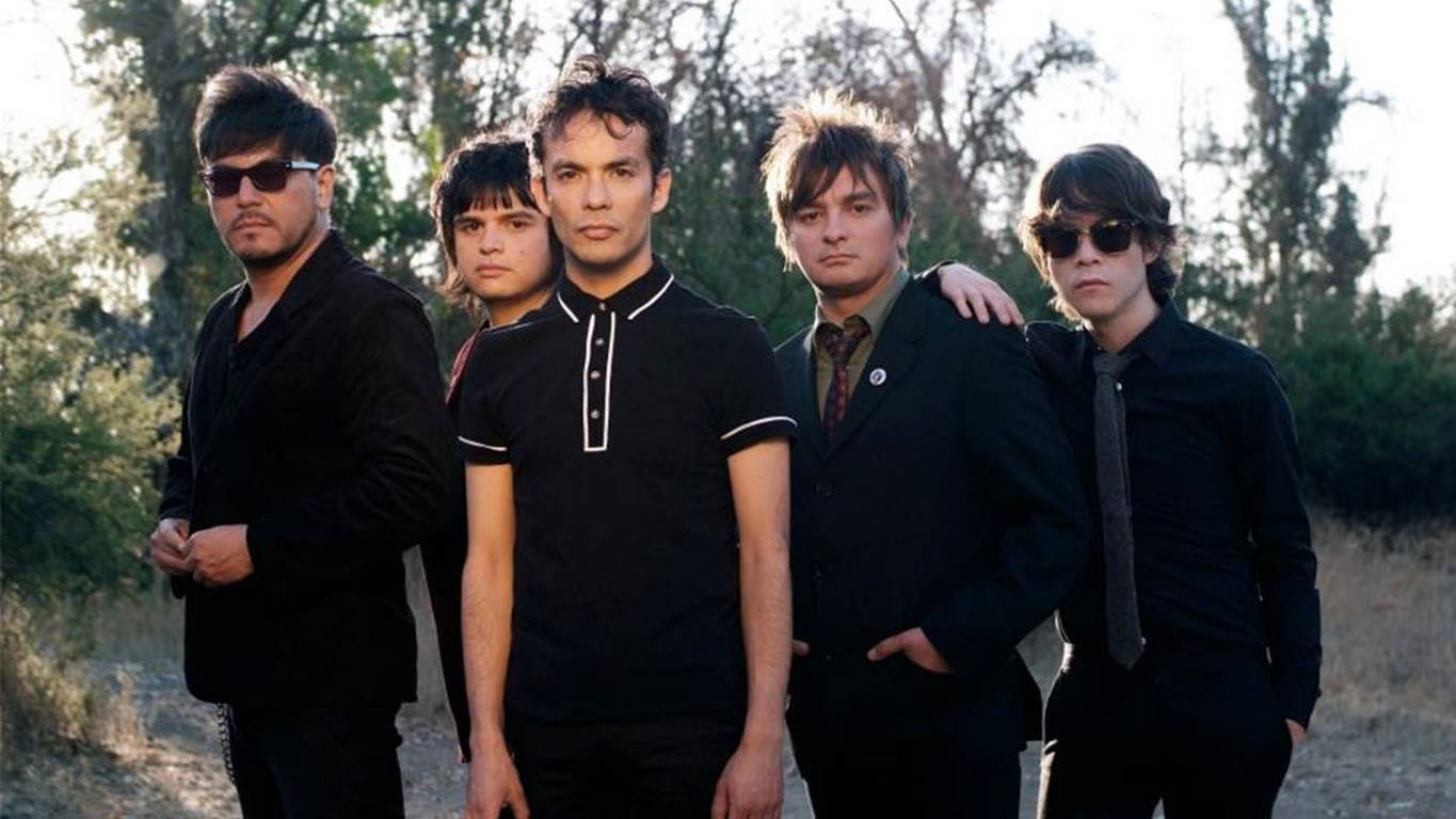 Vuelven Los Bunkers: la banda penquista reaparecerá en el epicentro de ...