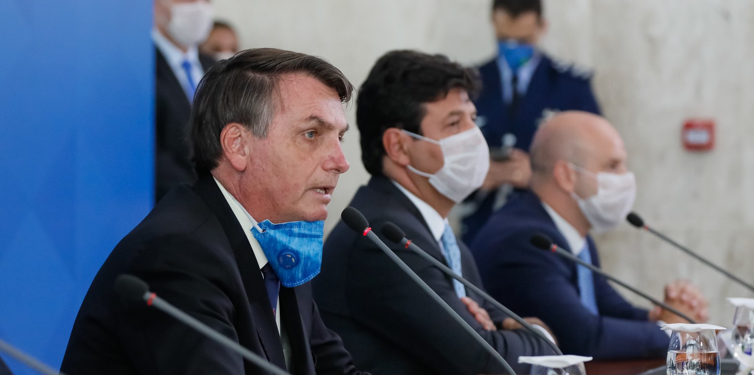 Bolsonaro remueve a su ministro de Salud en medio de la crisis por ...