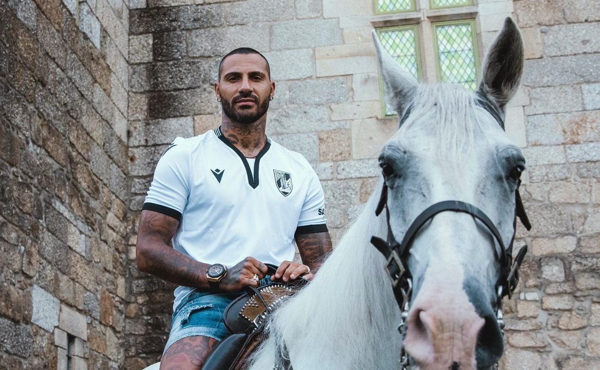 Quaresma es recibido como ‘rey’ en su retorno a Portugal