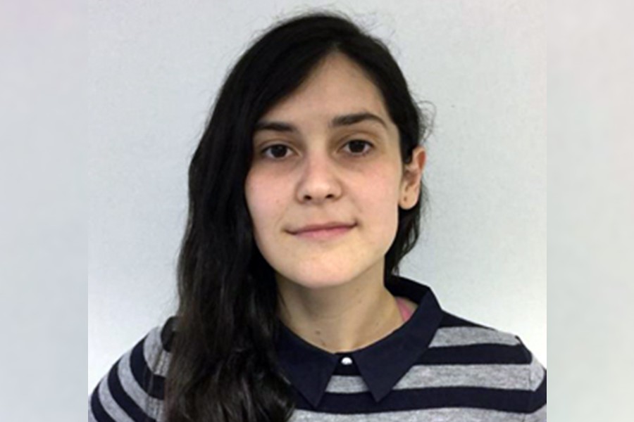 Detrás de la pantalla