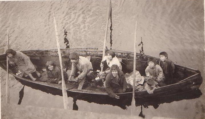 Kawésqar: la necesidad de proyectar la revitalización de una lengua en ...