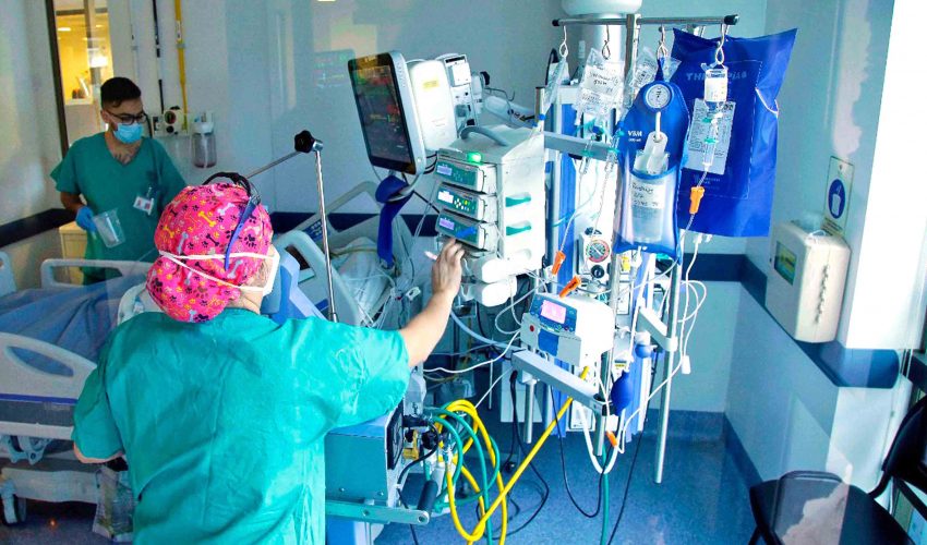 Pacientes crónicos y con patologías no Covid ocupan el 39% de camas UCI