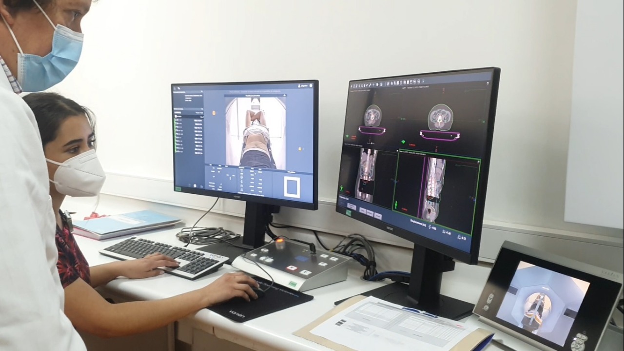 Regional lucha contra el cáncer con moderno acelerador lineal