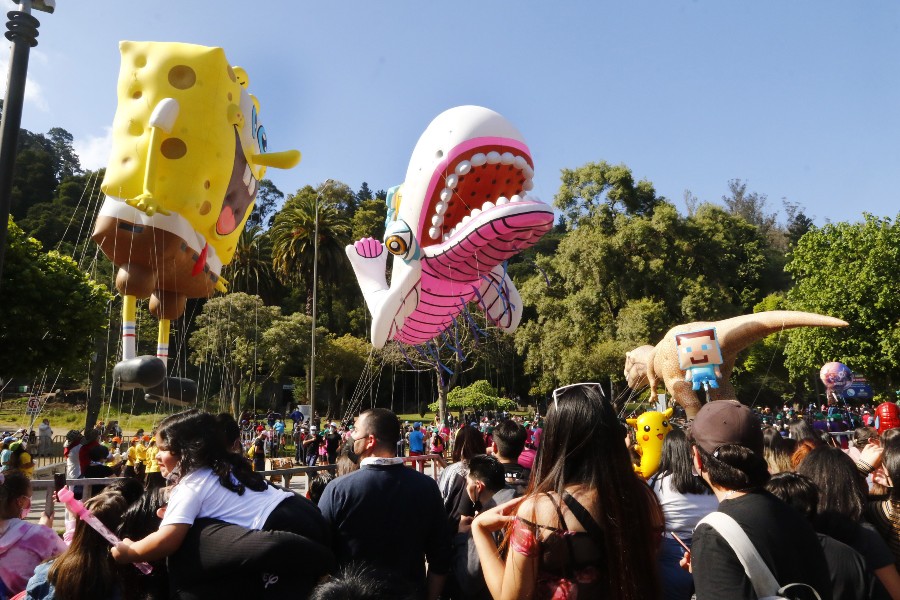 Paris Parade llegó a la zona para celebrar sus 10 años de trayectoria