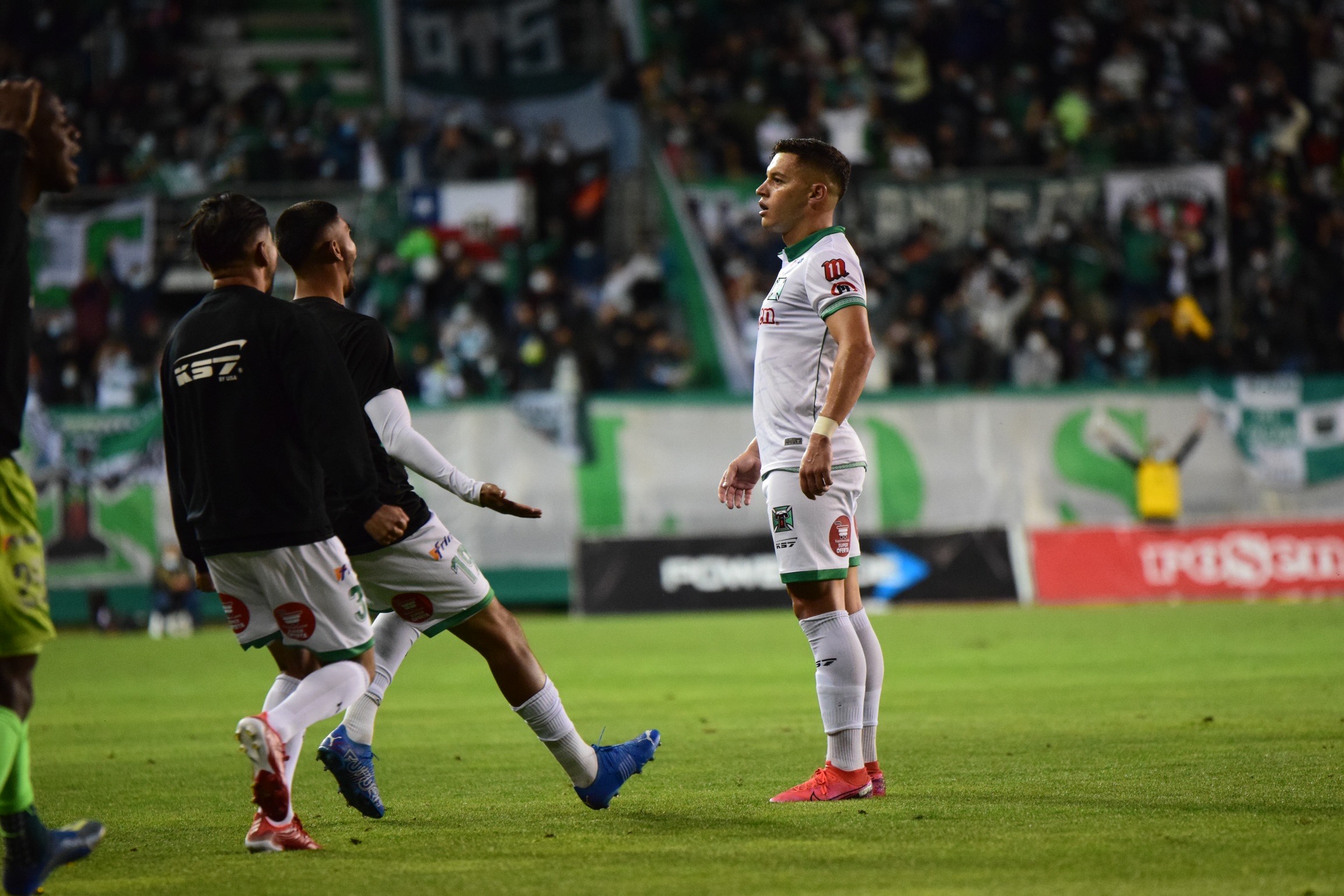 Fernando Ponce es nuevo jugador de Fernández Vial