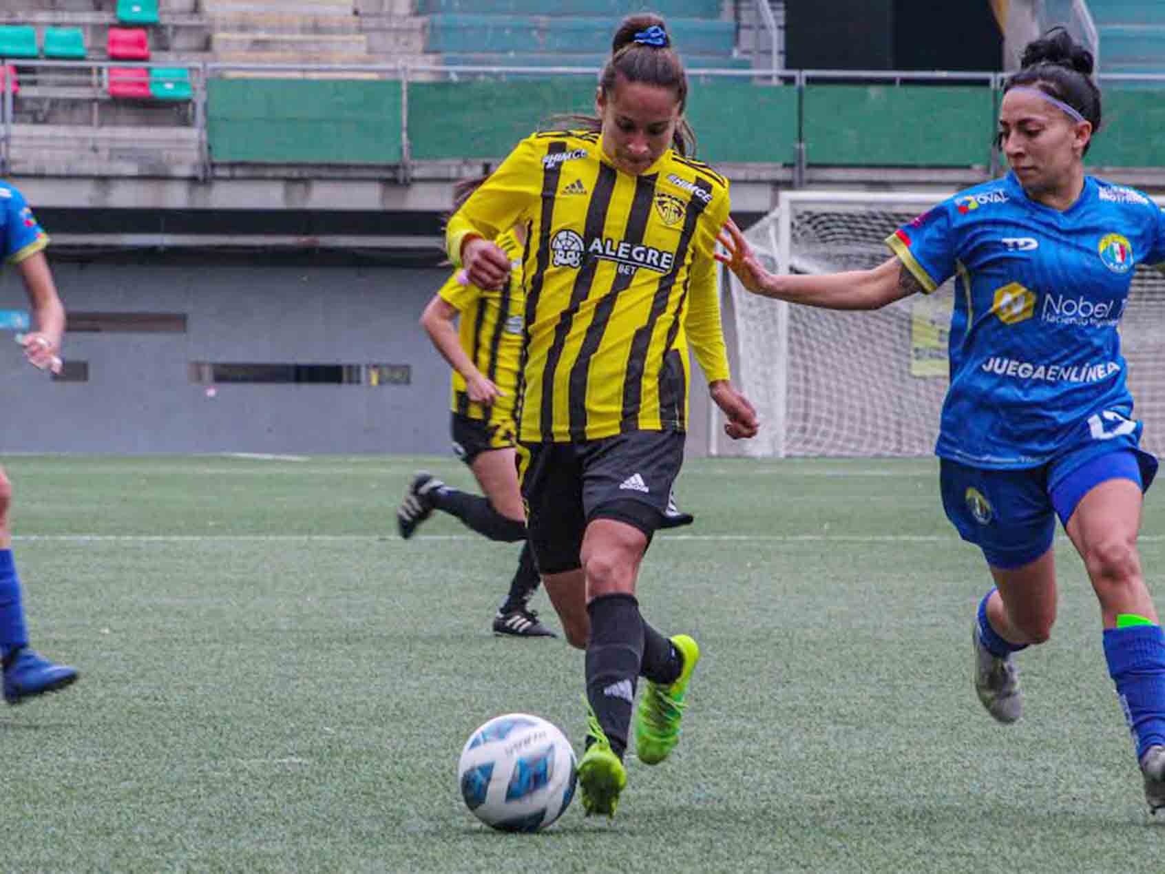 Fernández Vial ganó un duelo clave en su intención de llegar a semifinales