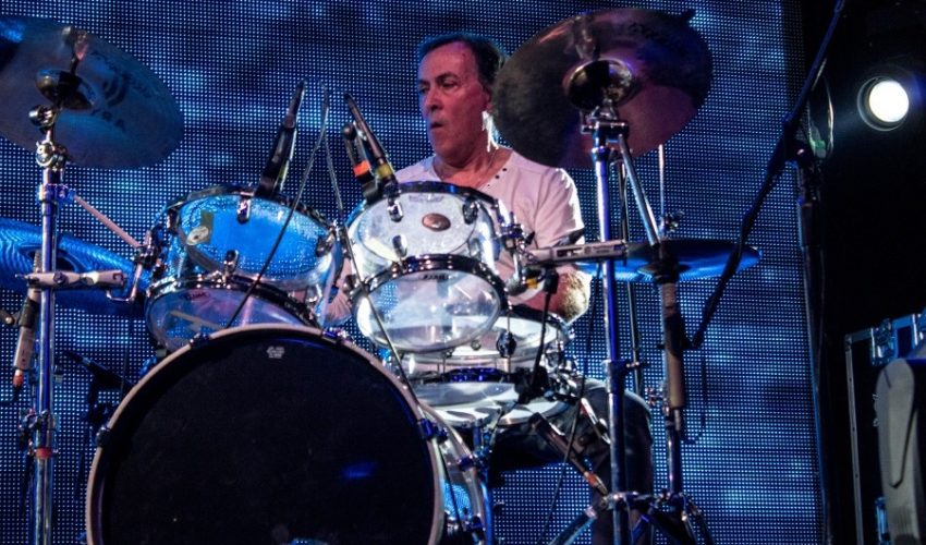 Baterista Alejandro Espinosa protagoniza este martes 3° sesión del ...