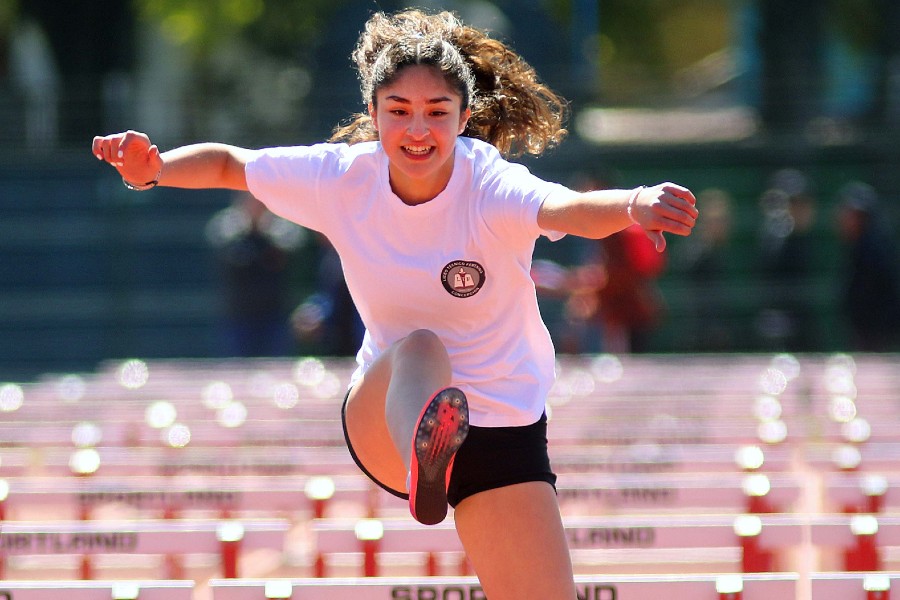 Un nombre de proyección en el atletismo escolar
