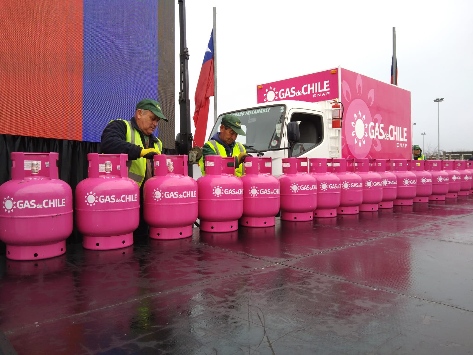 Enap anuncia que “Gas de Chile” competirá con Lipigas, Abastible y ...