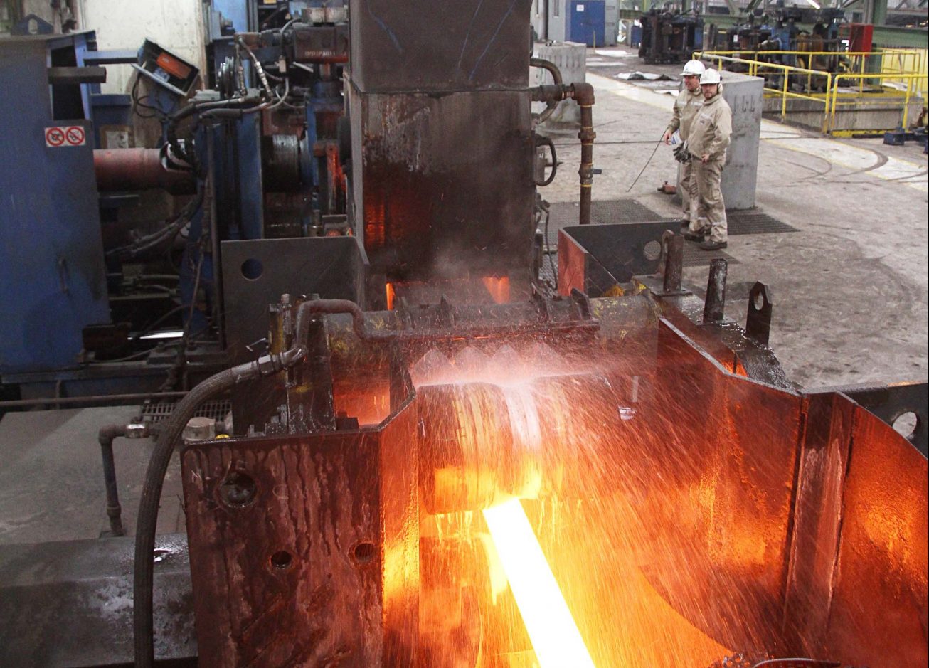 Proyectan pérdida de 20 mil empleos por eventual cierre de Huachipato