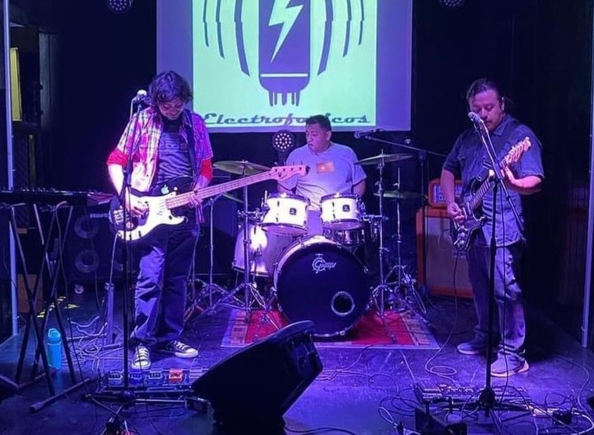 Banda Electrofónicos libera nuevo sencillo “Revolución”