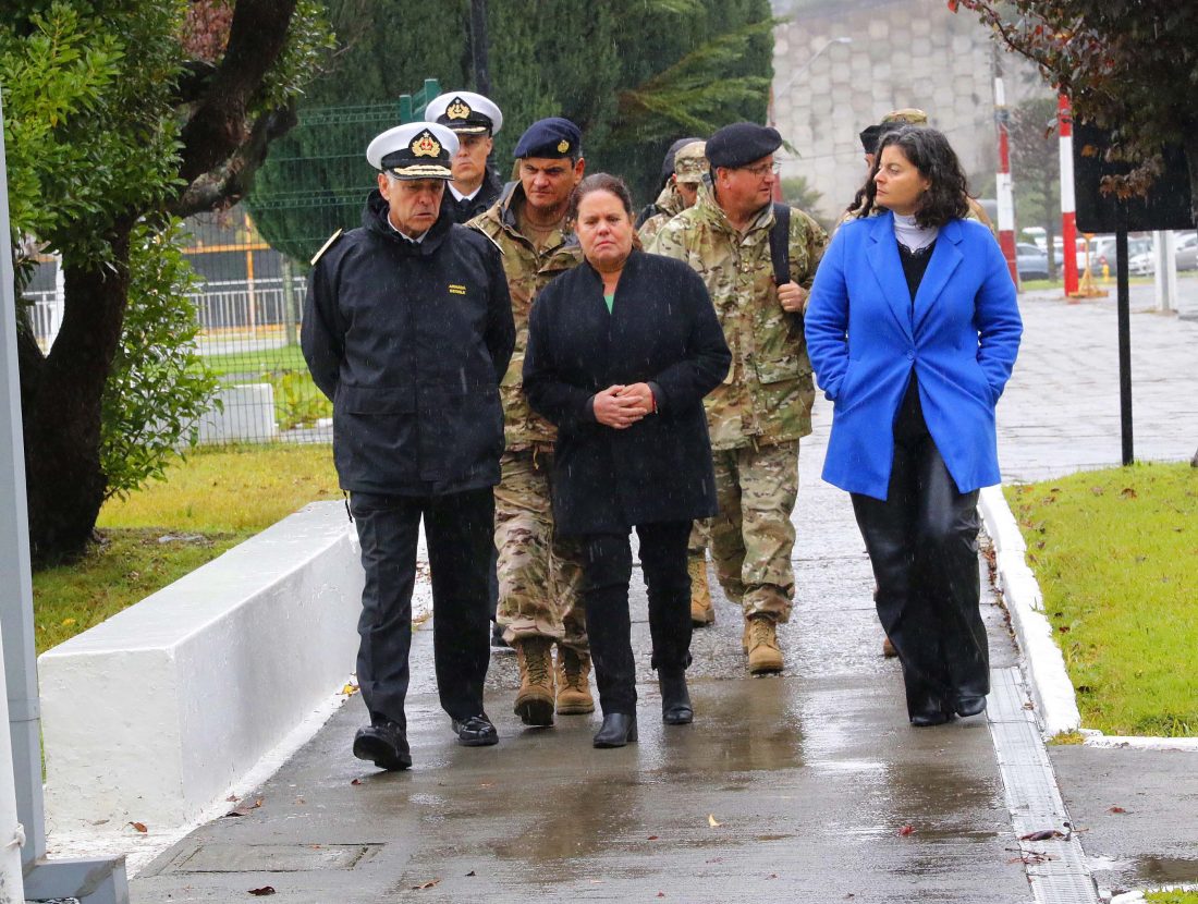 Renuncia ministra de Defensa Maya Fernández: Gobierno nombra dos nuevas ...