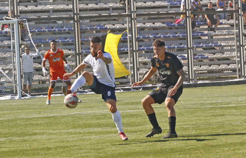 Alexander Merino: el “Vikingo” está de pie, aún con dolor