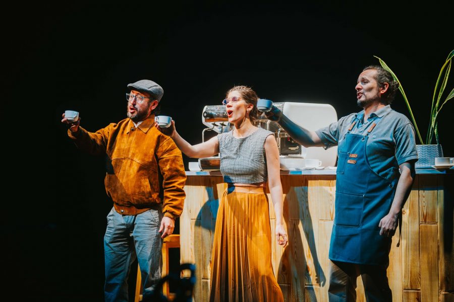 “La cantata del café” celebra Día Mundial de la Ópera en Teatro Biobío