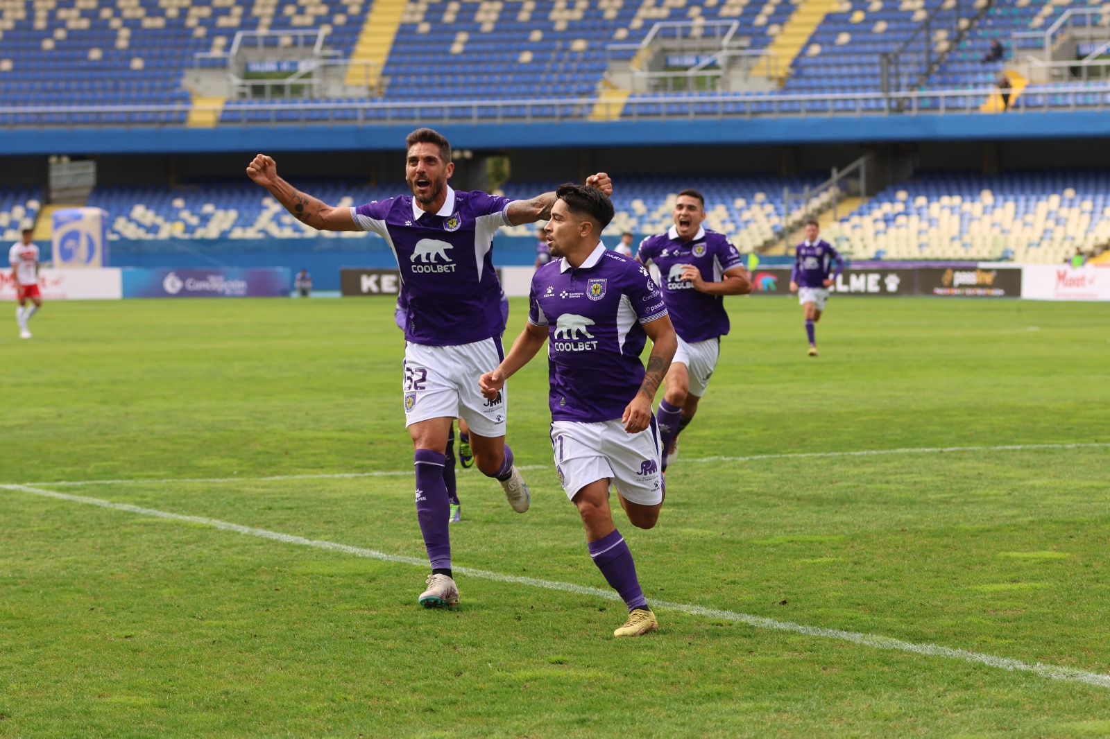 Hay un chico nuevo en el barrio: Deportes Concepción bajó a Copiapó y ...